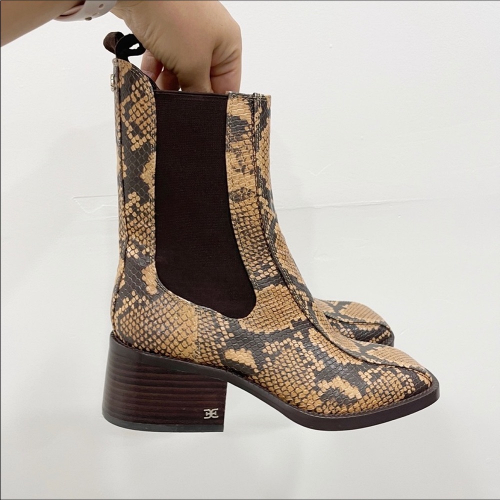 Sam Edelman Dasha Chelsea Boot Wheat Multi Snake 7 - Gem